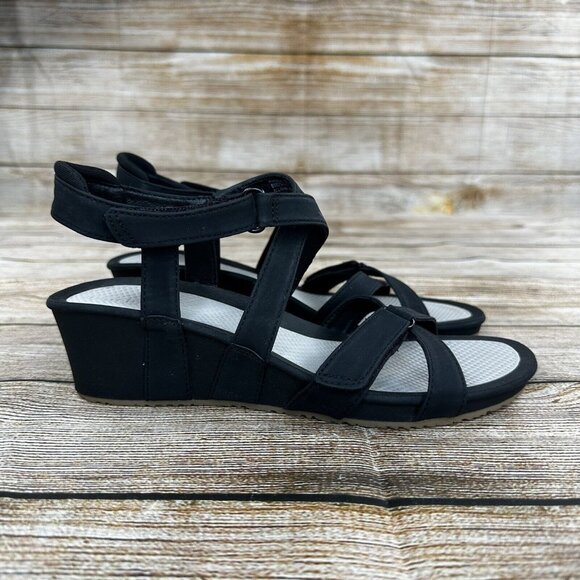 BareTraps | Shoes | Baretraps Racquel Wedged Mini Heel Sandals Women ...